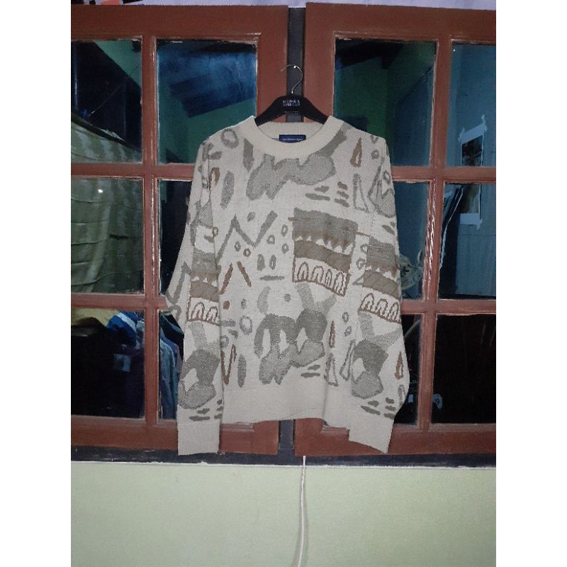 Jual crewneck Lou Graham | Shopee Indonesia