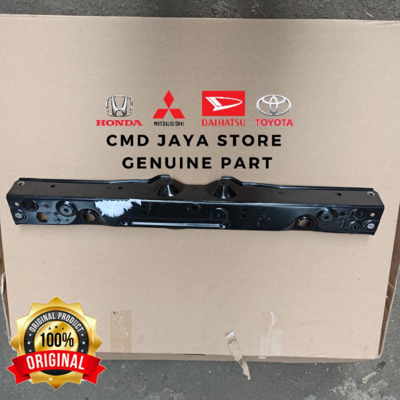 Jual Palangan Panel Radiator Atas / Bullhead Atas Grand Avanza 2016 ...