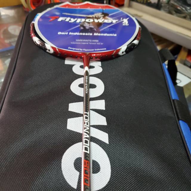 Jual Raket Badminton Flypower Tornado 800 Original Bonus Tas dan Kaos ...
