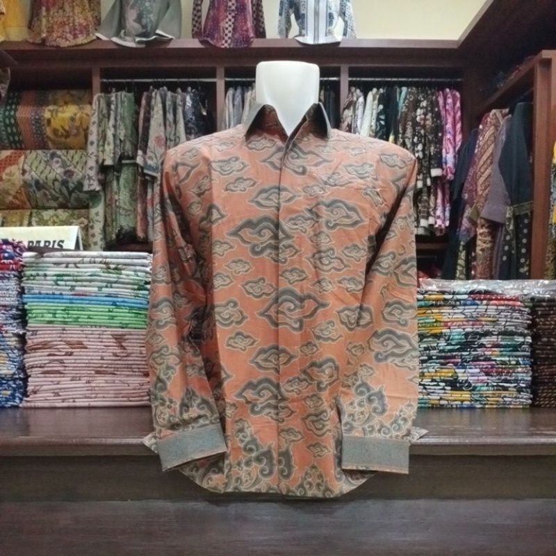 Jual Batik Trusmi Hafiyan Kemeja Panjang Batik Motif Megamendung Cilik Motif Cirebon Printing ...