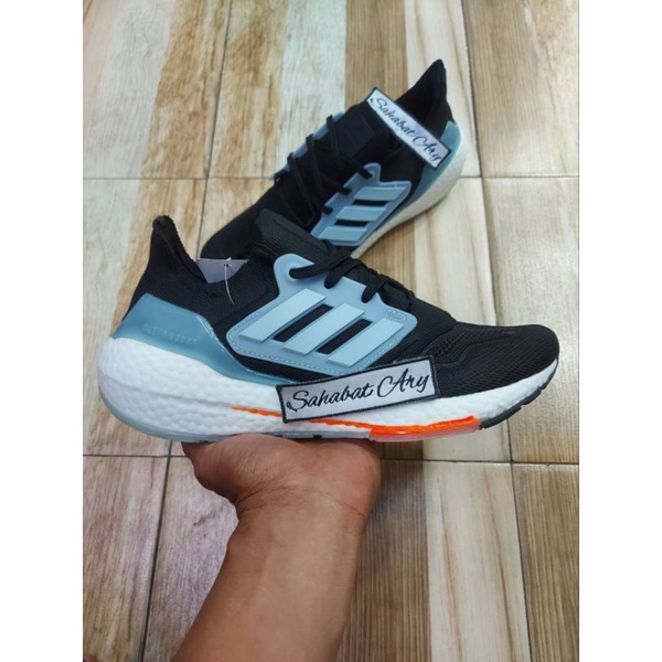 Jual Sepatu Ultra Boost 2022 Core Black Magic Grey | Shopee Indonesia
