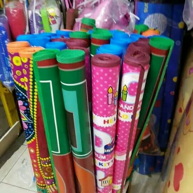 Jual Karpet Gulung spons Tikar Lantai Spon Karakter murah Motif Acak ...