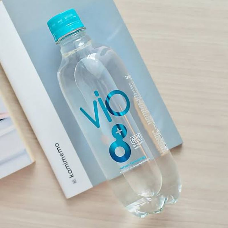 Jual Air Mineral Vio 8+ | Shopee Indonesia