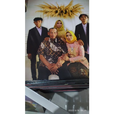 Jual CETAK FOTO 24R (48X32) SUDAH DI BINGKAI KAYU MDF ORIGINALFREE ...