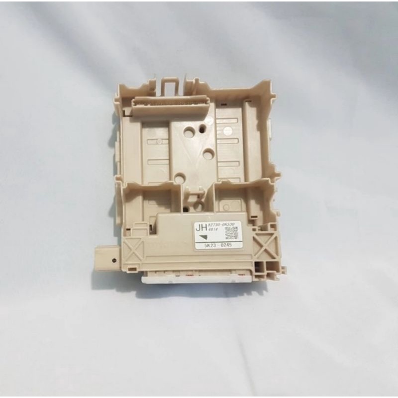 Jual Box Sekring Box Skring Toyota Fortuner VRZ - All New Hilux Revo ...