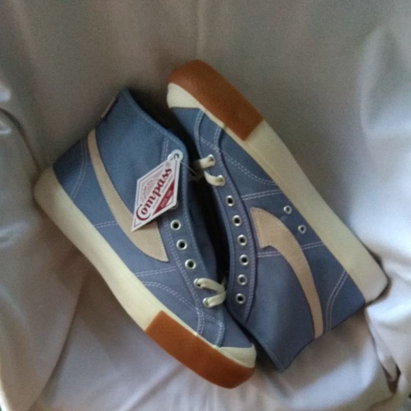 Jual Sepatu Compass Gazelle Hi Blue Sky | Shopee Indonesia