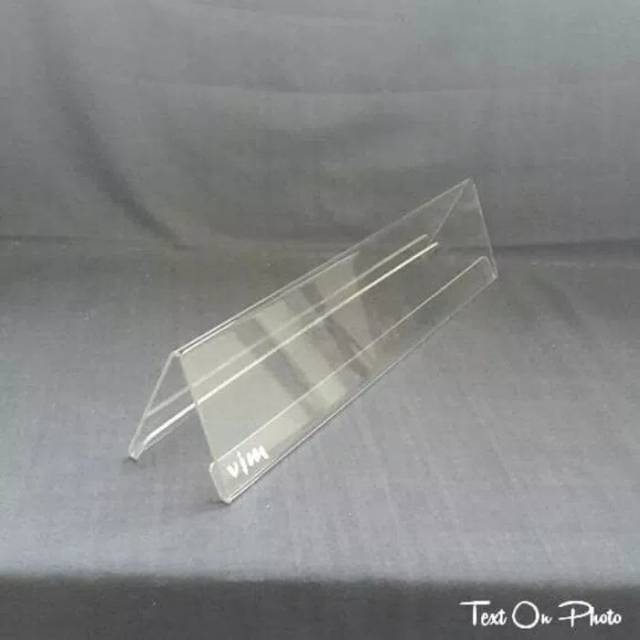 Jual Name tag acrylic 7x30 / label / name plate display / stand acrylic ...