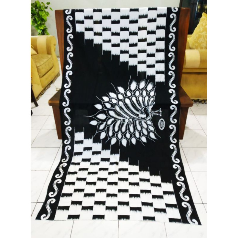 Jual SARUNG BATIK PRINT COWOK MOTIF BURUNG MERAK | Shopee Indonesia