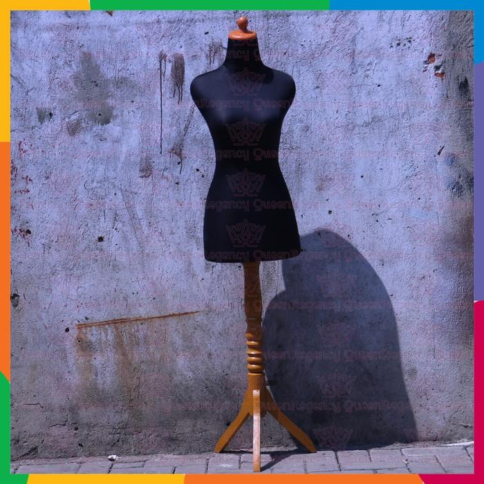 Jual Manekin | Boneka Manekin Dm Hitam + Kaki Kayu | Manekin Kain ...