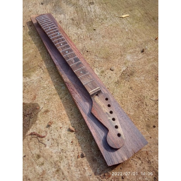 Jual Neck Gitar Stratocaster | Shopee Indonesia Jual Neck Gitar Stratocaster | Shopee Indonesia