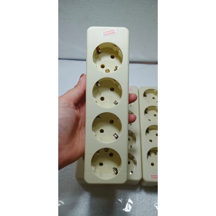 Jual UTICON STOP KONTAK 4 LUBANG ST 148 / TERMINAL 4 LUBANG UTICON ...