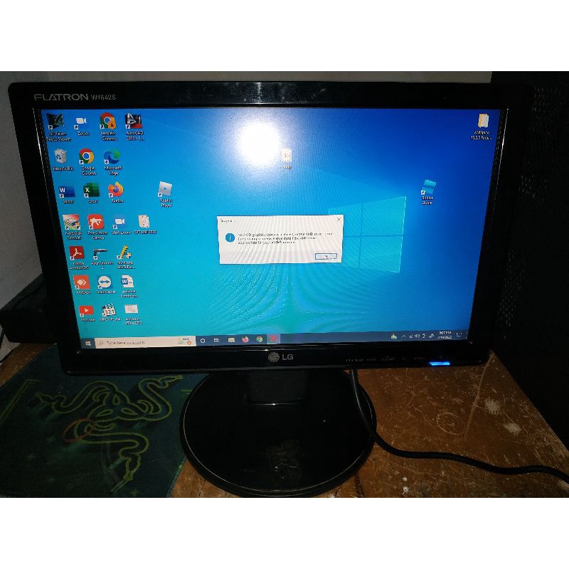 Jual Monitor LCD LG 16 inch wide screen | Shopee Indonesia