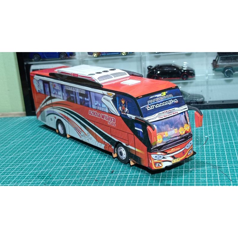 Jual Miniatur Bus Papercraft Bus Azkhawijaya Scala 50 | Shopee Indonesia
