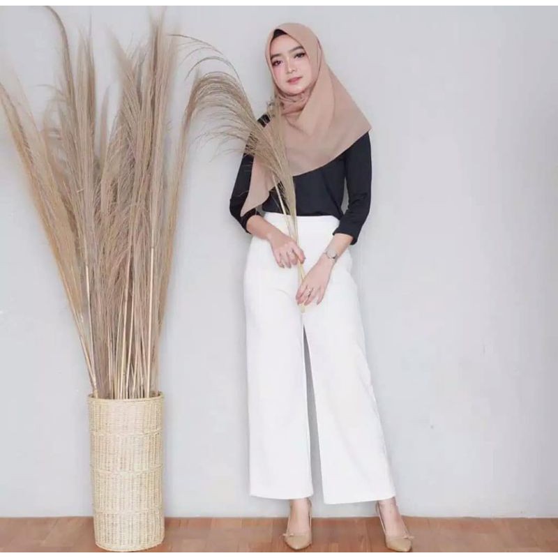 Jual KULOT HITAM & PUTIH BEST PRODUK (ALL SIZE) | Shopee Indonesia