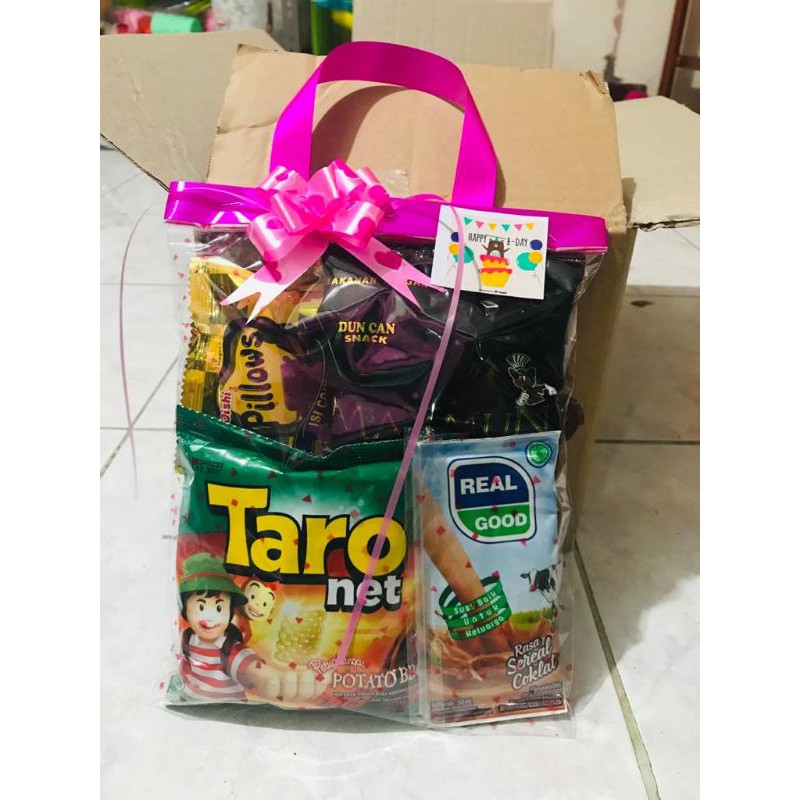 Jual Parcel ulang tahun anak ciki snack susu kemasan tas hampers ...