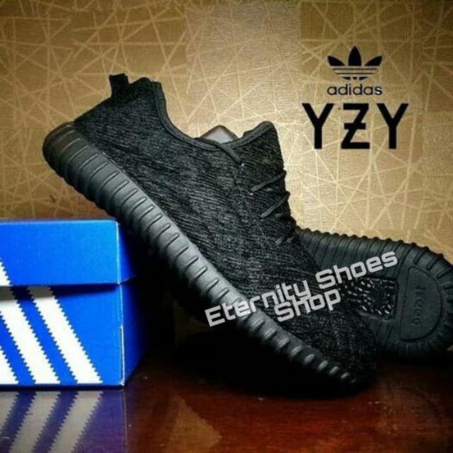 Jual Sepatu Sneaker Casual Yeezy YZY (Hitam) | Shopee Indonesia