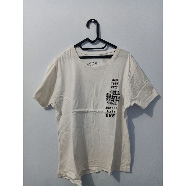 Jual Preloved T-shirt Pria Sixty One White - L | Shopee Indonesia