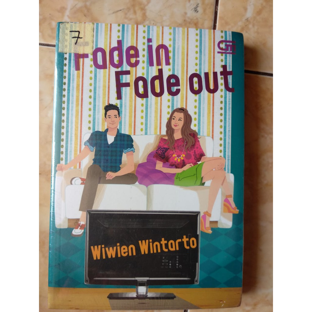 Jual Novel Dewasa Metropop Fade In Fade Out by Wiwien Wintarto Baru ...