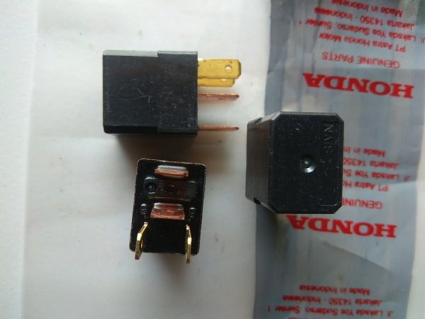 Jual Relay foot 4 Bendik Stater Smooth Beat ESP | Shopee Indonesia