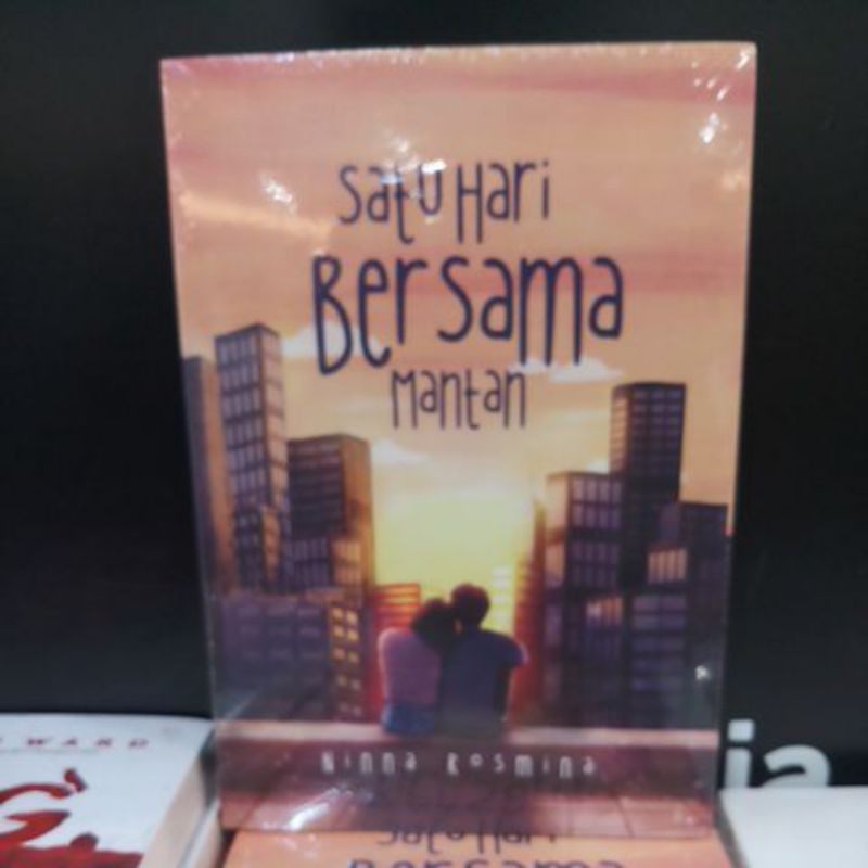 Jual SATU HARI BERSAMA MANTAN :) | Shopee Indonesia