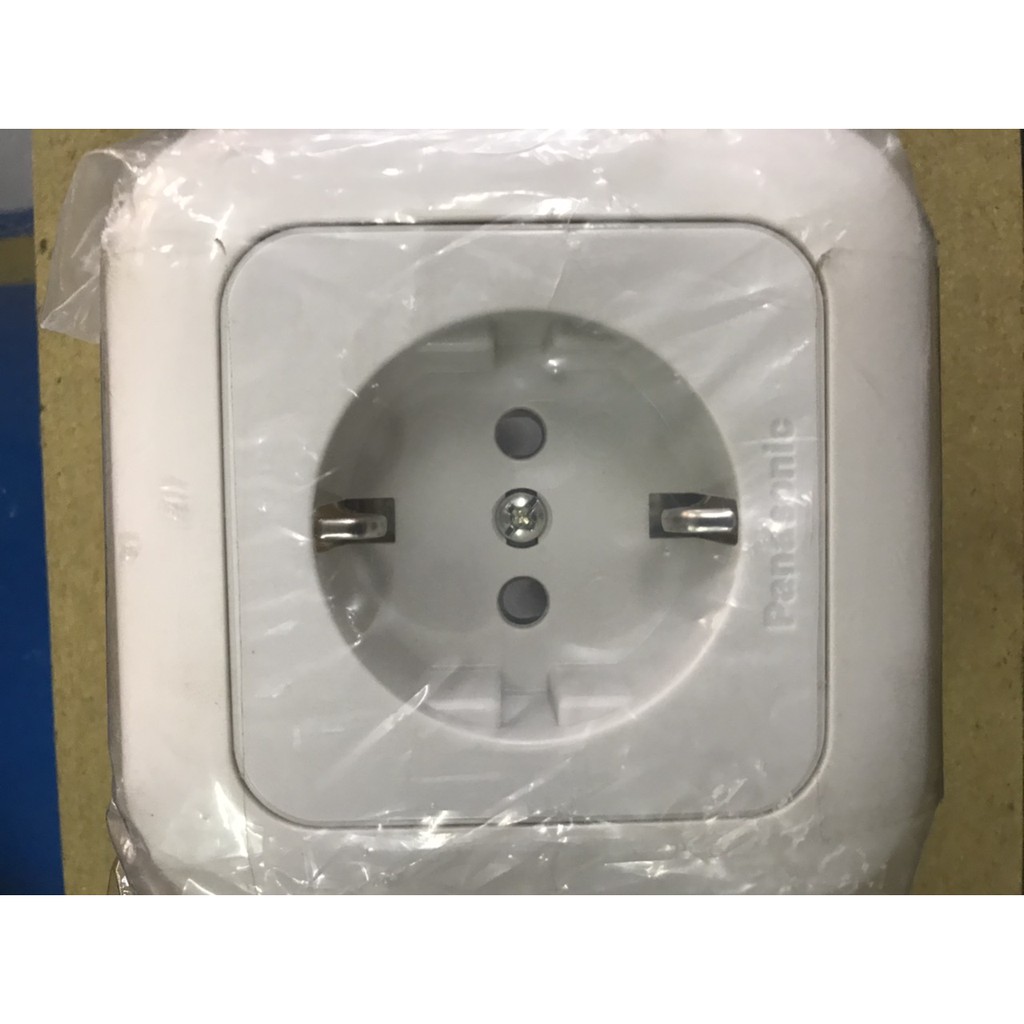 Jual WEJP1121-7 Stop Kontak StopKontak Pengaman (CP) Panasonic | Shopee ...