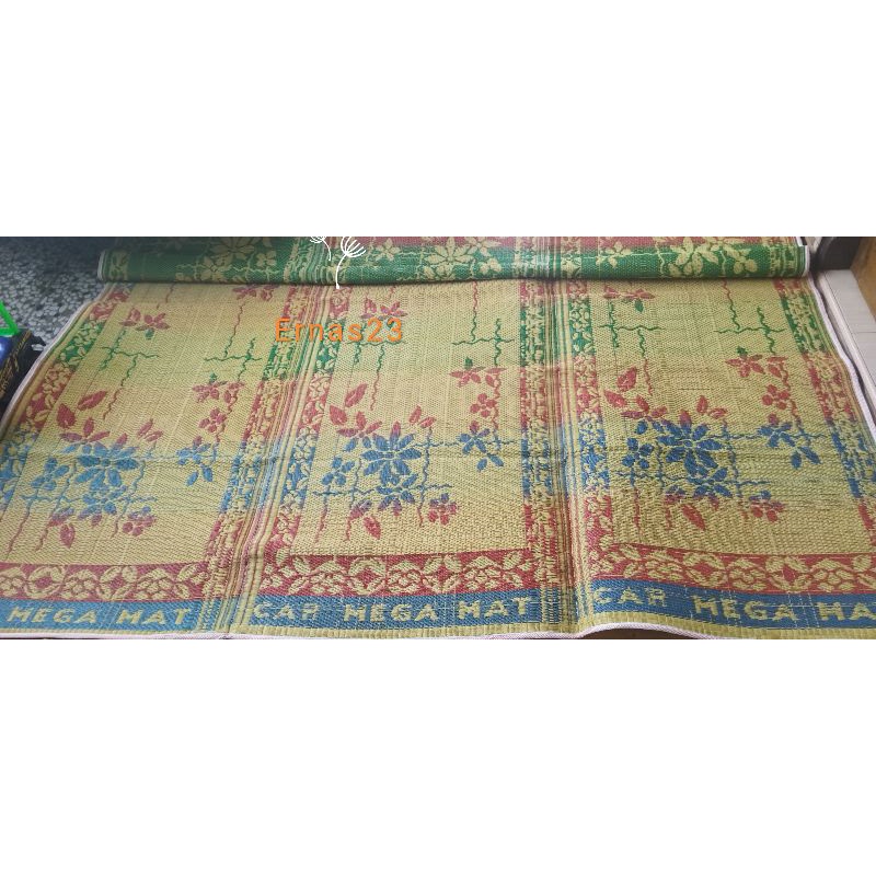 Jual Tikar Plastik Jumbo 3 x 3 meter Tiga lipat tikar lesehan | Shopee ...