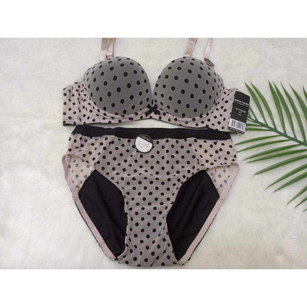 Jual Set Bra + CD Piere Cardin Warna Pink Polkadot Size 32 B dan 34 B ...