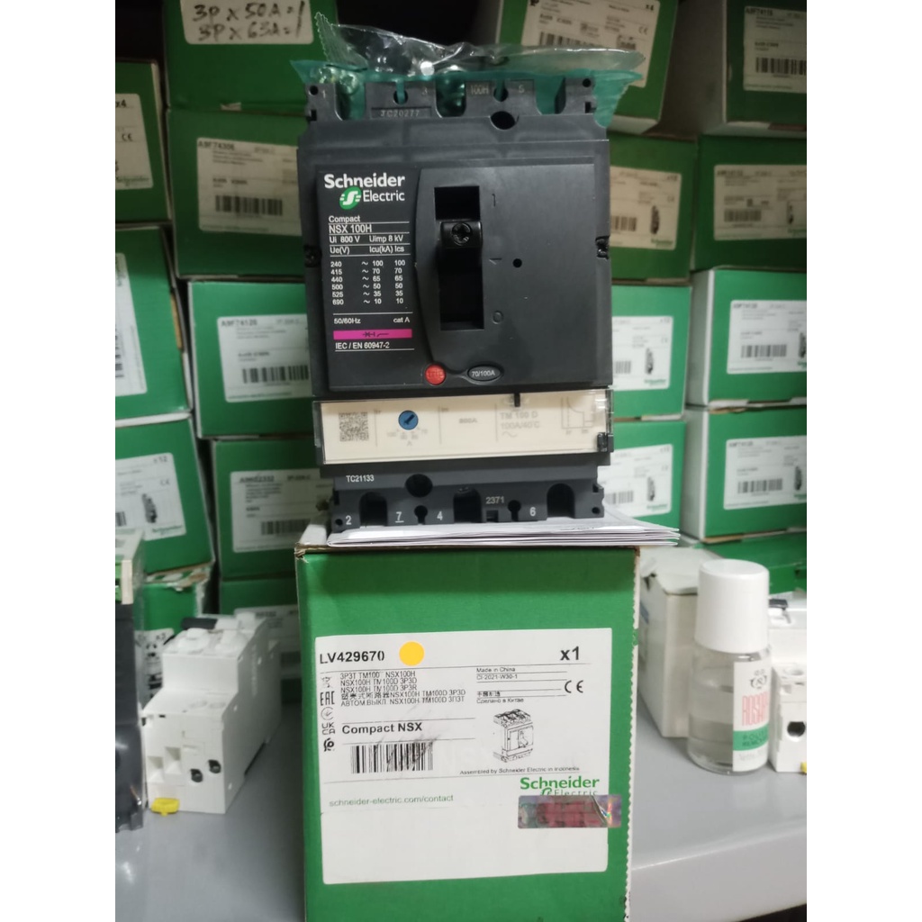 Jual MCCB NSX 100H 3P 100A LV429670 SCHNEIDER | Shopee Indonesia