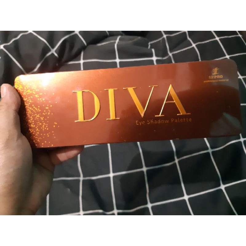 Jual Lt Pro Eyeshadow Palette Diva | Shopee Indonesia