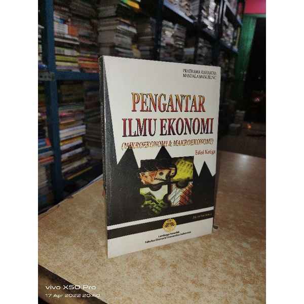 Jual buku pengantar ilmu ekonomi makro dan mikro edisi ke 3 | Shopee Indonesia