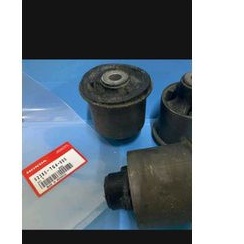 Jual BUSHING ARM TRAILING BELAKANG HONDA MOBILIO,BRIO,BRV,JAZZ RS,FREED ...