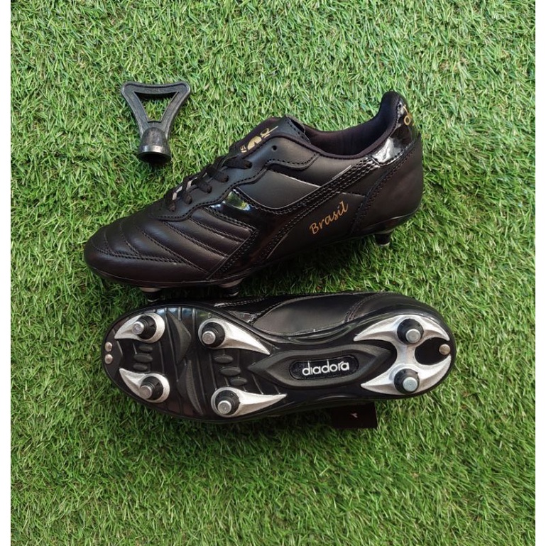 Jual Sepatu sepak bola kulit pul besi | Shopee Indonesia