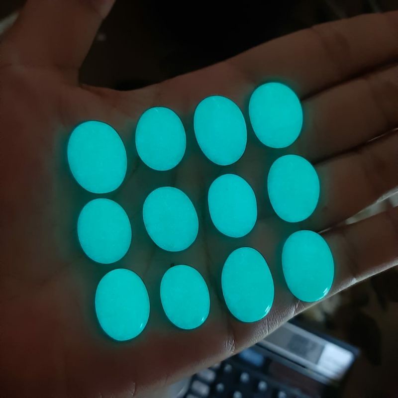 Jual Batu akik fosfor hijau / kuning putih bisa nyala dalam gelap ...