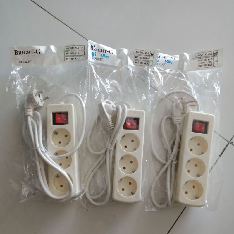 Jual Stop Kontak + Kabel Saklar 3 Lubang 1.5M | Shopee Indonesia