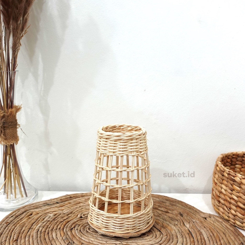 Jual Vas Bunga (bahan dari rotan) | Shopee Indonesia