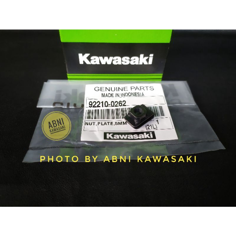 Jual Mur Jepit Mur Klip 5mm Untuk V-Grill Fairing Ninja RR Old Ori ...