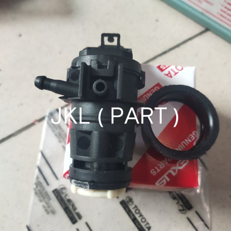Jual WASHER PUMP POMPA AIR WIPER DEPAN AVANZA XENIA INNOVA HILUX GRAND ...