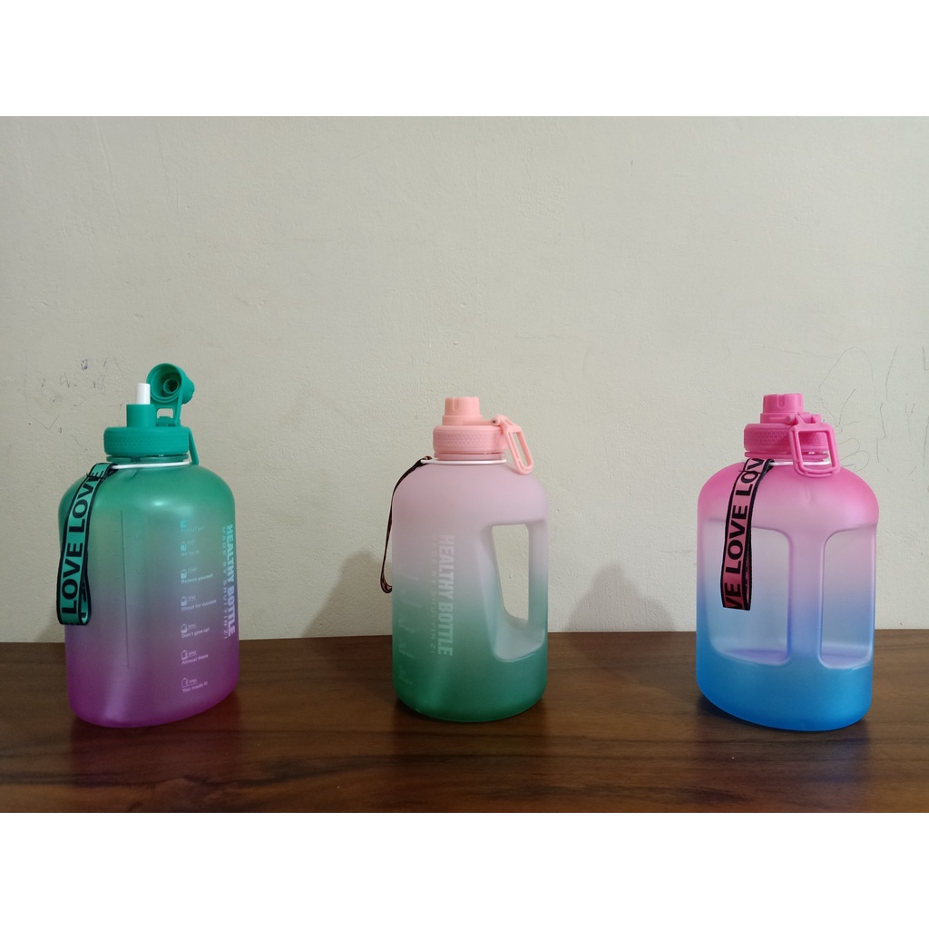 Jual Botol Air Minum Viral 2,2 L / Botol Air Minum Nagita / Botol Air ...