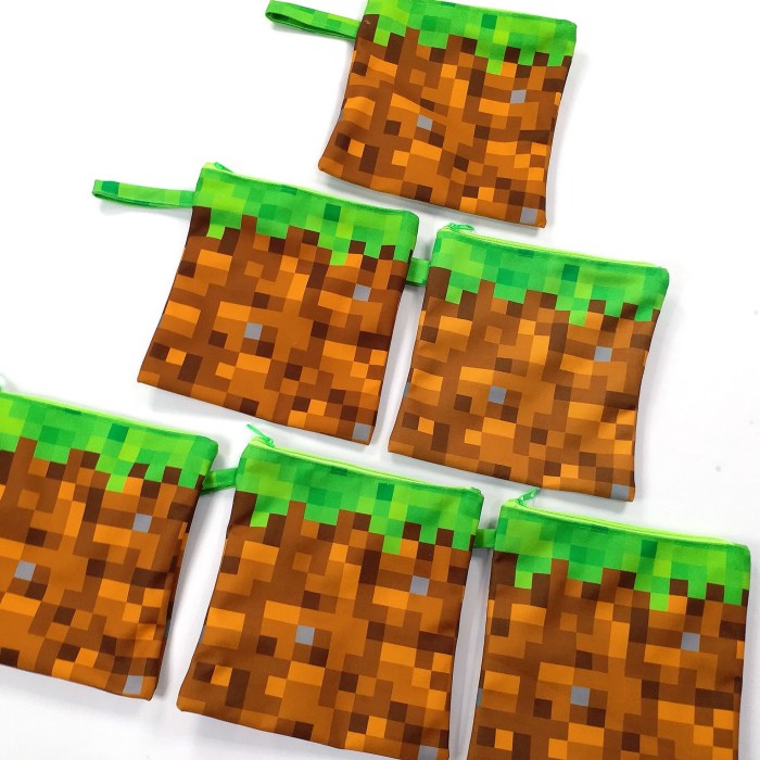 Jual Pouch Persegi mirip Minecraft Dirt Block bisa buat tempat pensil ...