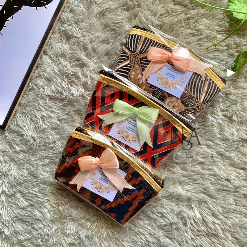 Jual SOUVENIR DOMPET BATIK KECIL 11 x 7 cm / SOUVENIR CANTIK / SOUVENIR BATIK MURAH | Shopee ...
