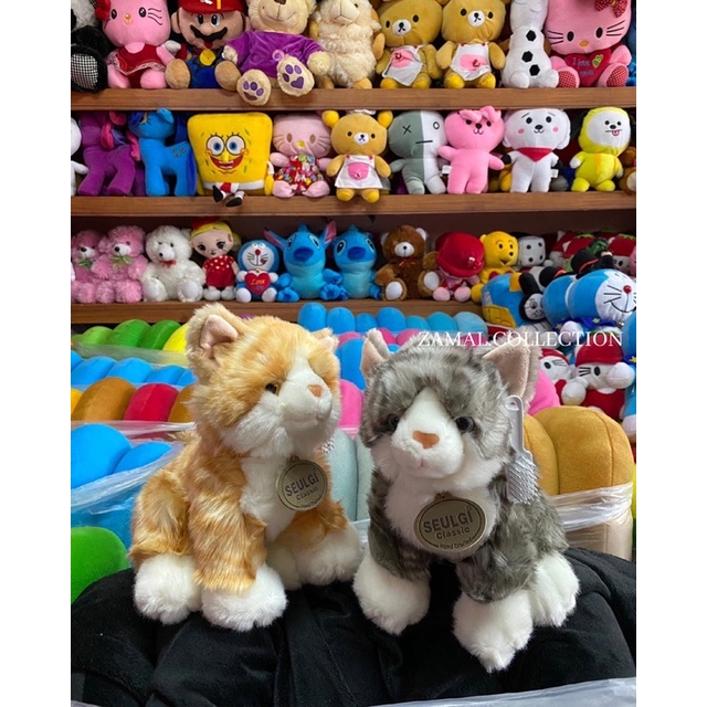 Jual Boneka Kucing Merek Seulgi Free Sisir Real Cat Duduk | Shopee ...
