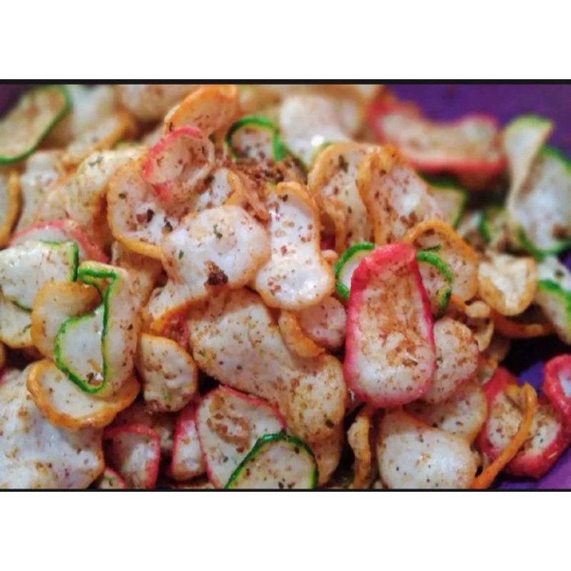 Jual kerupuk Seblak Pedas Gurih isi 250gram | Shopee Indonesia