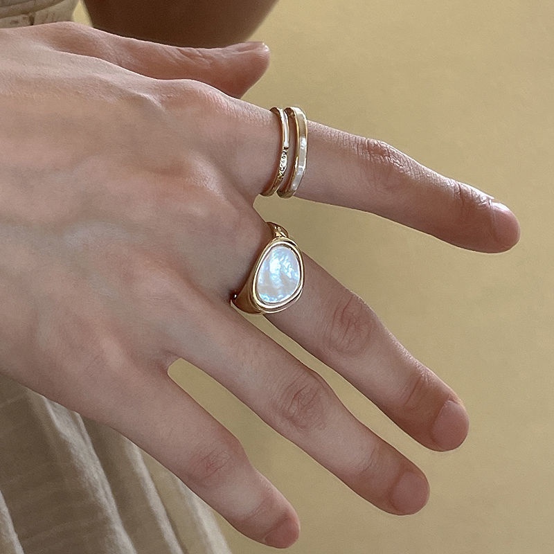 Jual Cincin Jessenia Ring Adjustable Cincin Fashion Trend Baru Cincin unik Bentuk Geometri Bahan ...