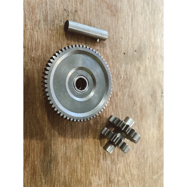 Jual Gigi penggerak dinamo set 60/17 Kaisar Motor Roda 3 | Shopee Indonesia