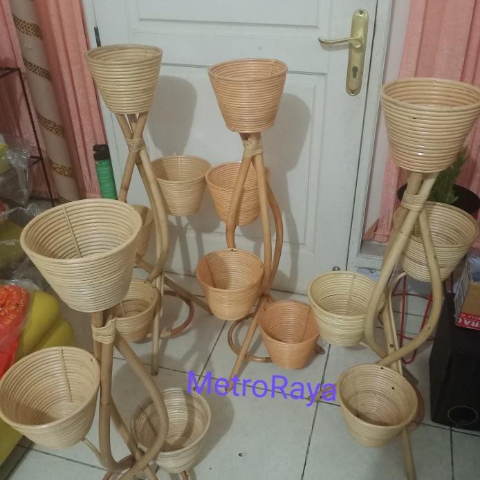 Jual Standing Planter Rotan / Standing Pot Rotan / Rak Pot Termurah ...