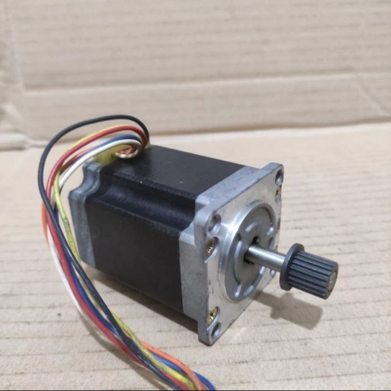 Jual STEPPING MOTOR SANYO DENKI 6WIRE 3A STEP 1.8 DEG MOTOR STEPPER DC | Shopee Indonesia