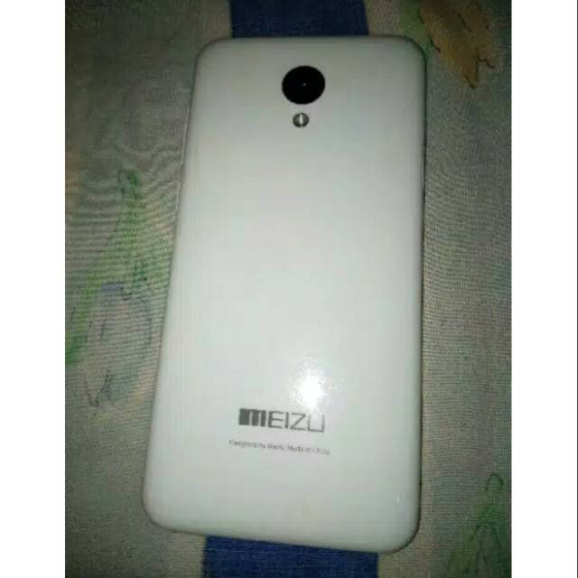 Jual hp meizu m2 mini , lecet pemakaian ,speak ori , semua nya masih ...