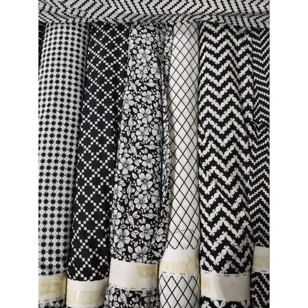Jual KAIN BSY MOTIF MONOKROM LEBAR 115cm | Shopee Indonesia