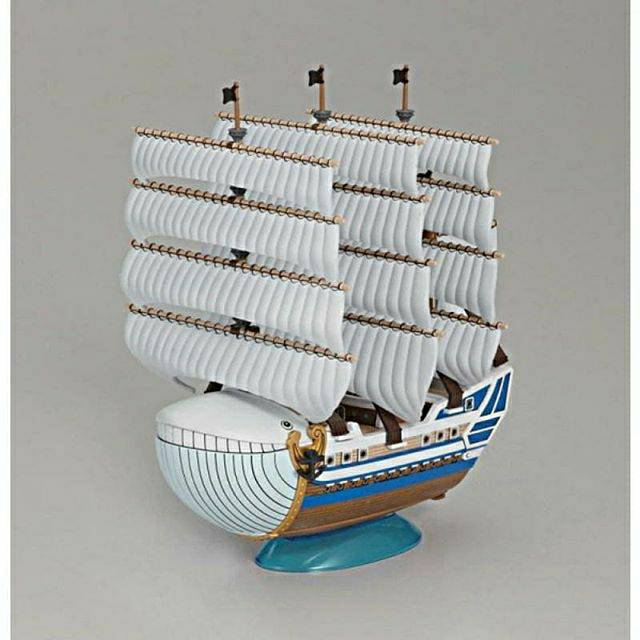 Jual Action Figure One Piece Kapal Moby Dick Shirohige KWS | Shopee ...