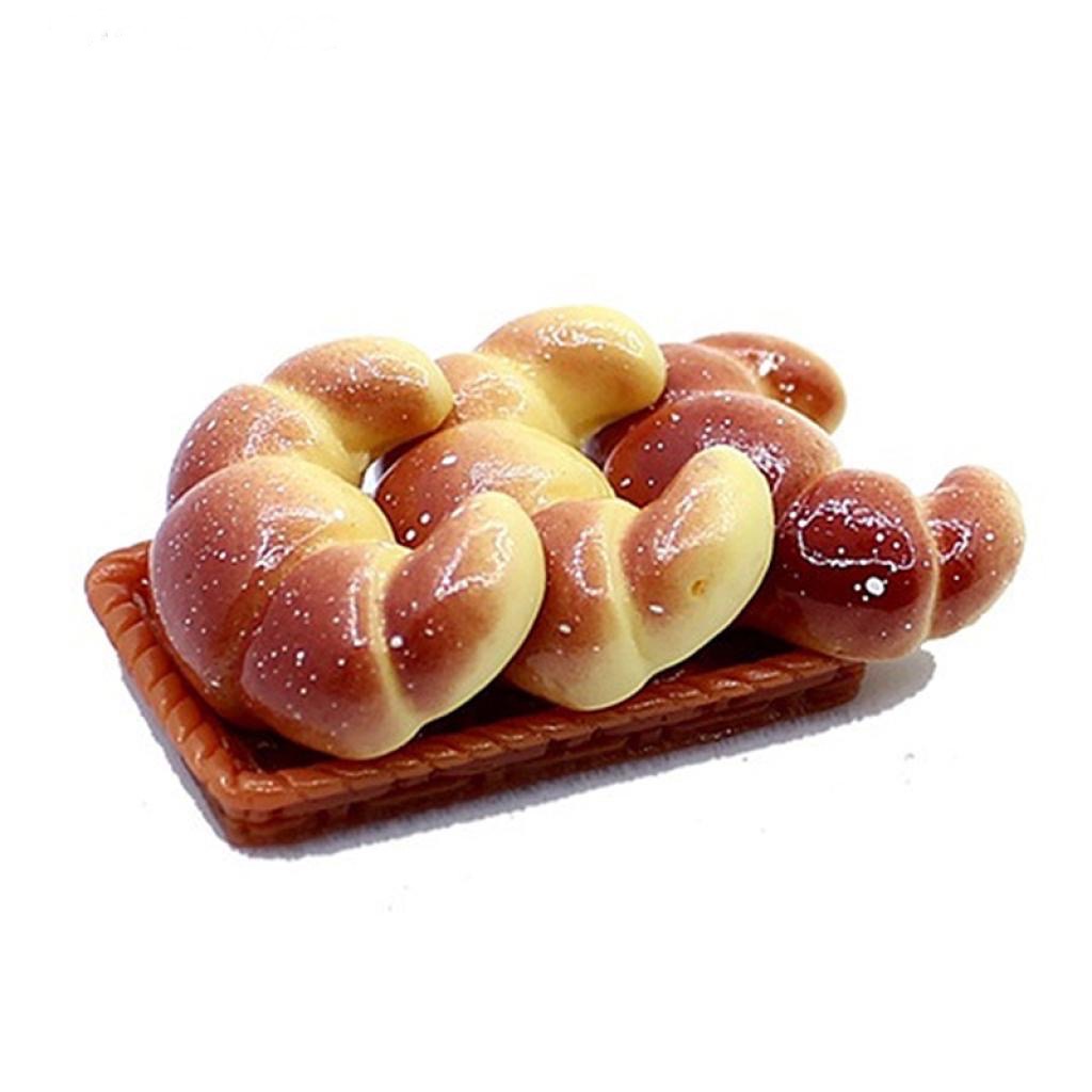Jual Miniatur Roti Croissant Skala 1:12 - Miniature Bread | Shopee ...